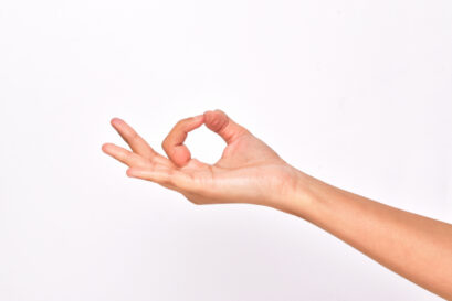 11 Powerful Mudras or Finger Poses/Gestures for Meditation